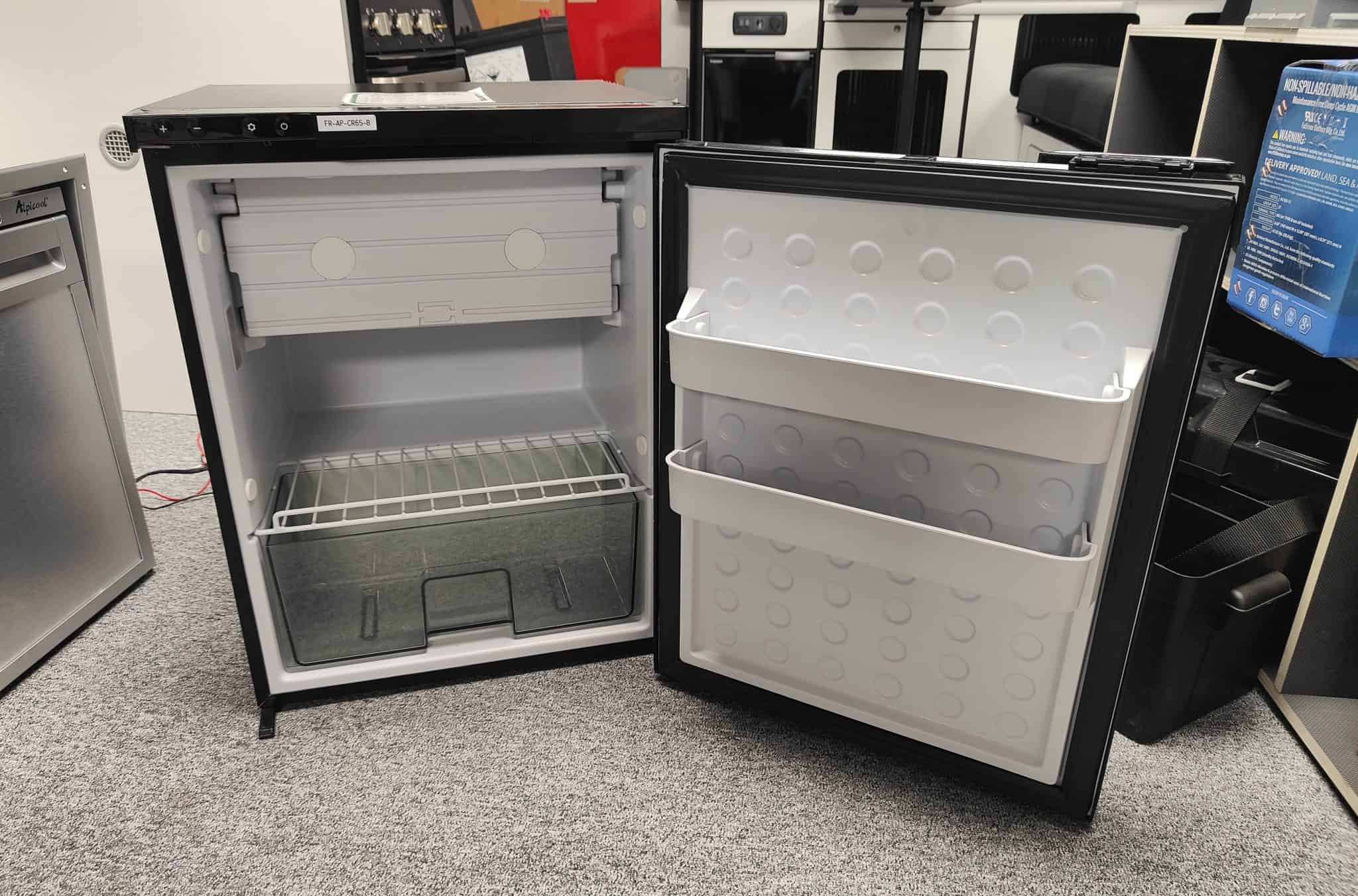 Alpicool CR65L 12v Compressor Fridge - Black or Silver - Campervan ...