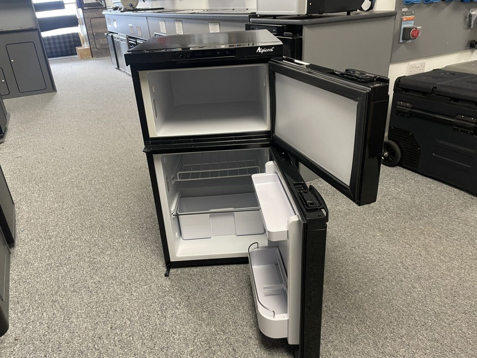 Alpicool DR80 12v Compressor Fridge Freezer - Campervan Conversion ...